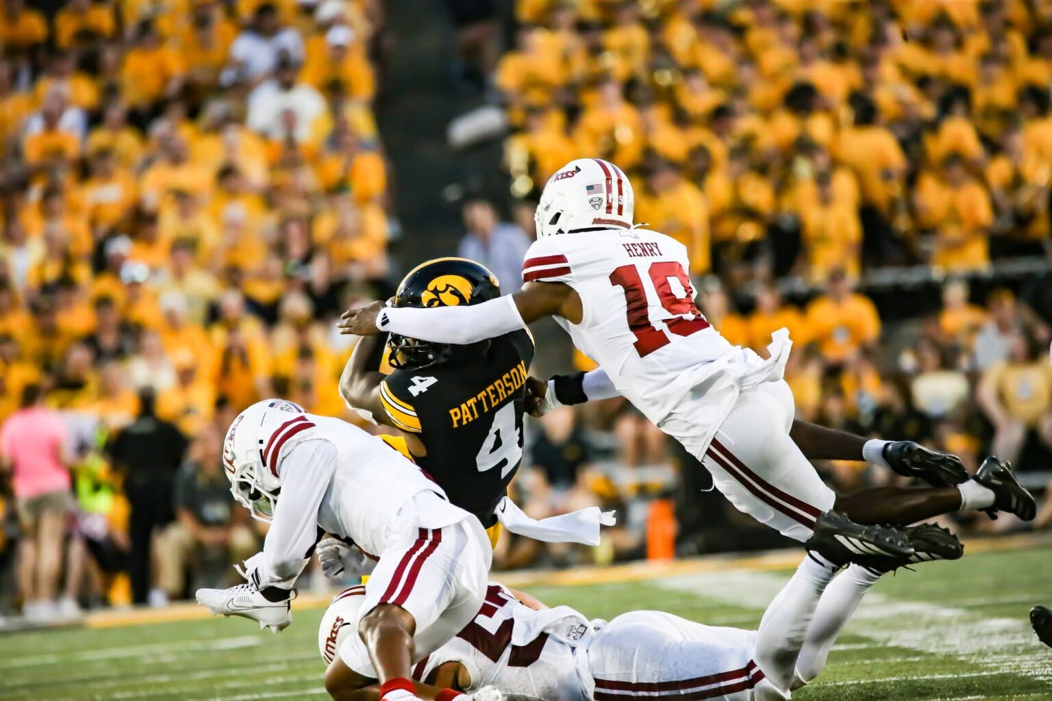 Mark Gronowski Leads Iowa to 47–7 Win Over UMass As Kirk Ferentz Becomes Big Ten’s All‑Time ...
