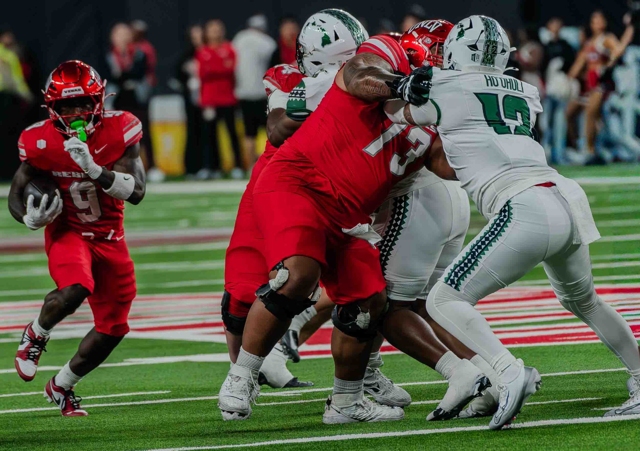 Rebels Roll Past Hawaii Behind Colandrea’s Three-Touchdown Night | Four ...